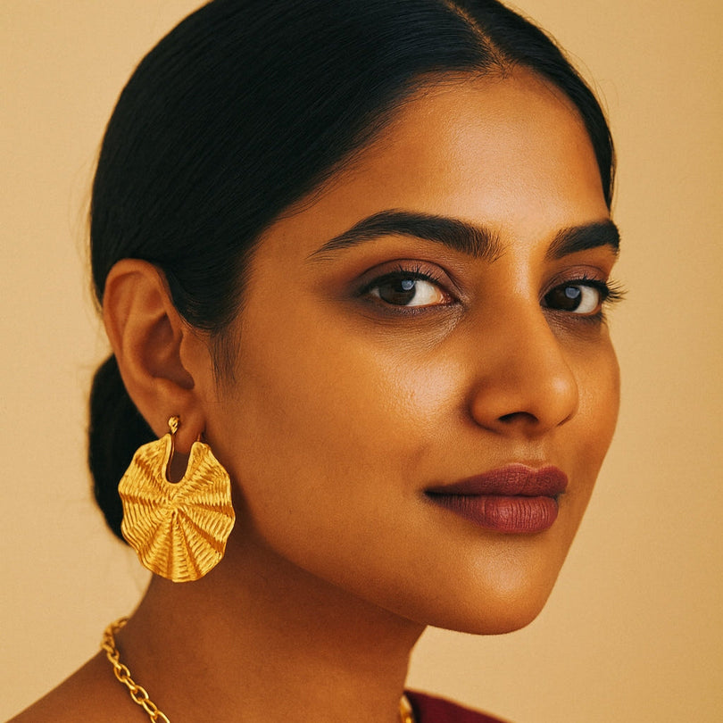 Sabriya Wavey Hoops – Shop Black Star Network